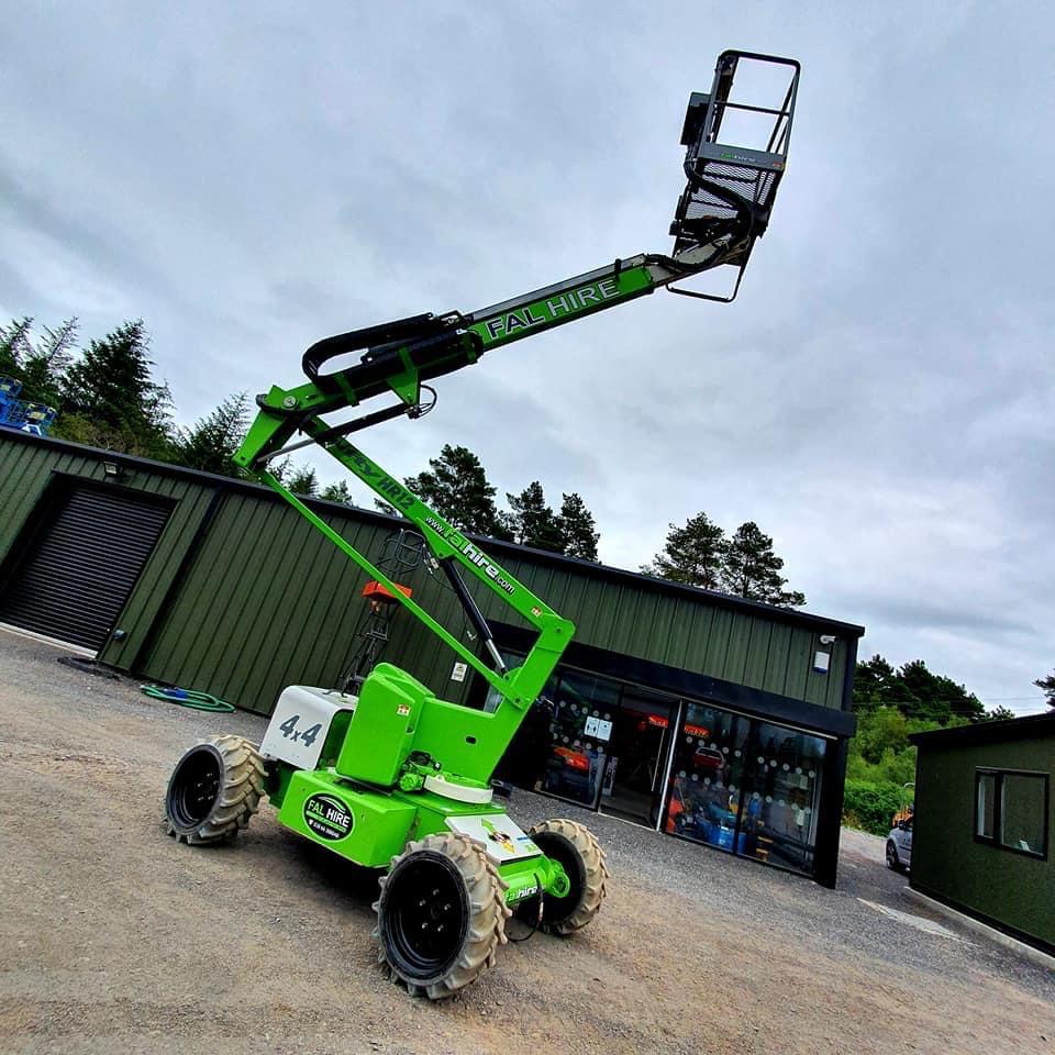 NIFTYLIFT HR12 4X4 boom lift